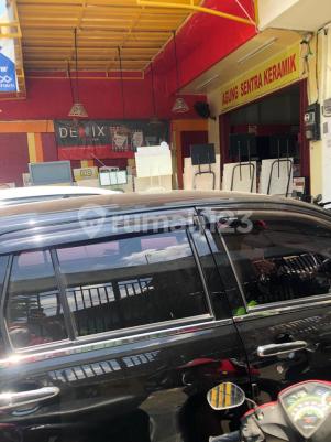 Ruko di Pinggir jalan Raya Bagus buat usaha ada Kontrakan. | Rumah123