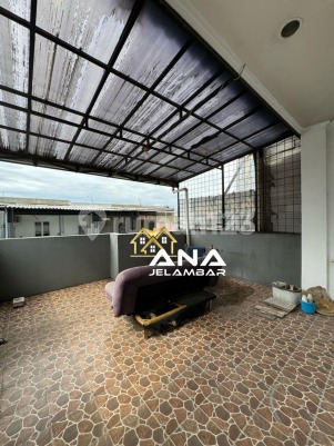 ANA*RUMAH MURAH 2.5LT LUAS 4X14.5M JLN 2.MOBIL DI JELAMBAR - *GOOD-DEAL!!* | Rumah123