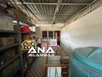 ANA RUMAH UK 12X15M LOKASI BAGUS KOMP KAV POLRI JELAMBAR | Rumah123