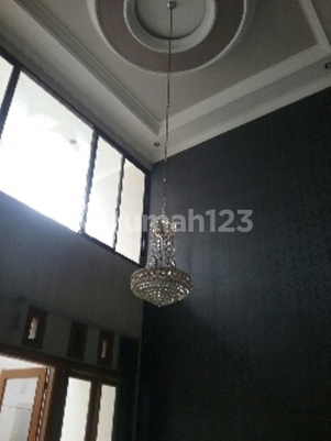 Rumah Baru Besar Megah Ruangan Luas di Pondok Kelapa | Rumah123