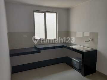 RUMAH BRAND NEW DAN BAGUS 2,5 LANTAI UKURAN 12 X 25 DI GOLF ISLAND PIK ...