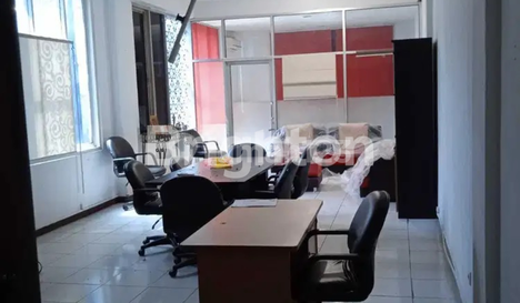 Ruko Dijual di HR Muhammad, Surabaya | Lokasi dan Harga Terbaik