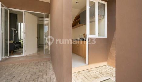 Rumah Dijual di Manukan, Surabaya | Harga 2025