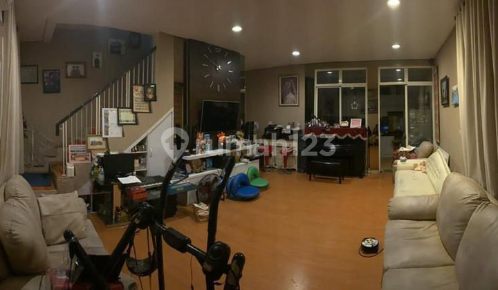 Di Jual Rumah Hook 2Lantai Green Lake City | Rumah123