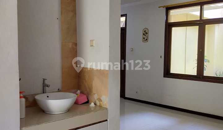 Dijual Rumah Bagus Di Kota Baru Parahyangan Bandung | Rumah123