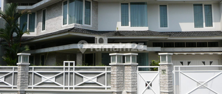 Rumah dengan Jogging Track Dijual di Batu Ceper, Jakarta Pusat ...